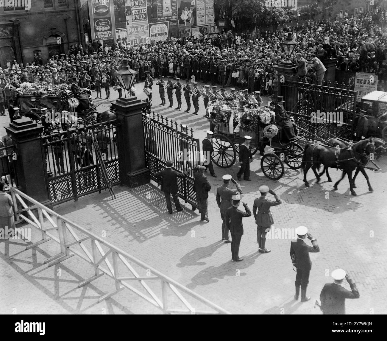 Carriages leaving the funeral of the dead soldiers on board the E 13 ...