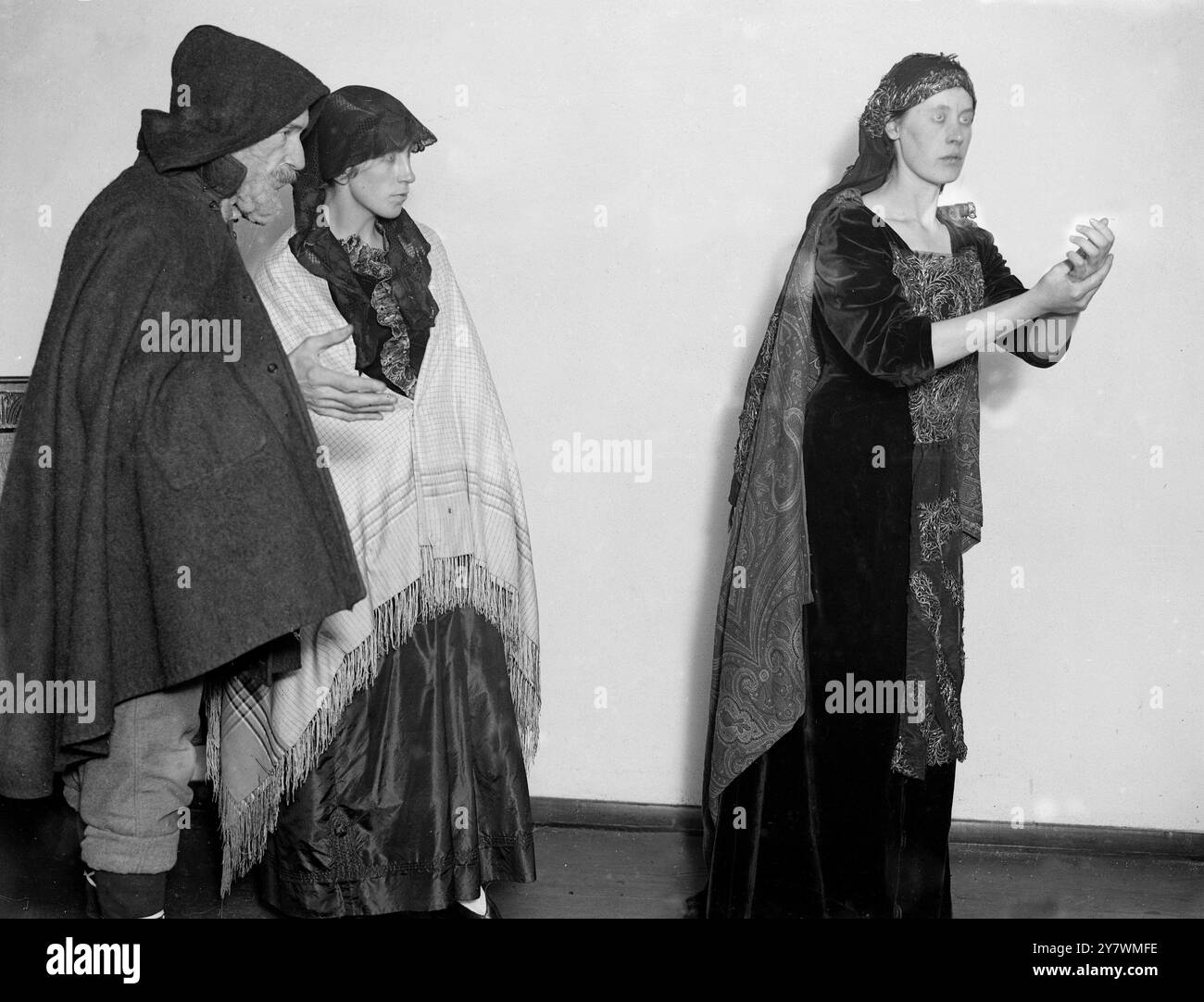 Hailebury Boys produce Shakespeare at Hatfield . The sleepwalking scene ...