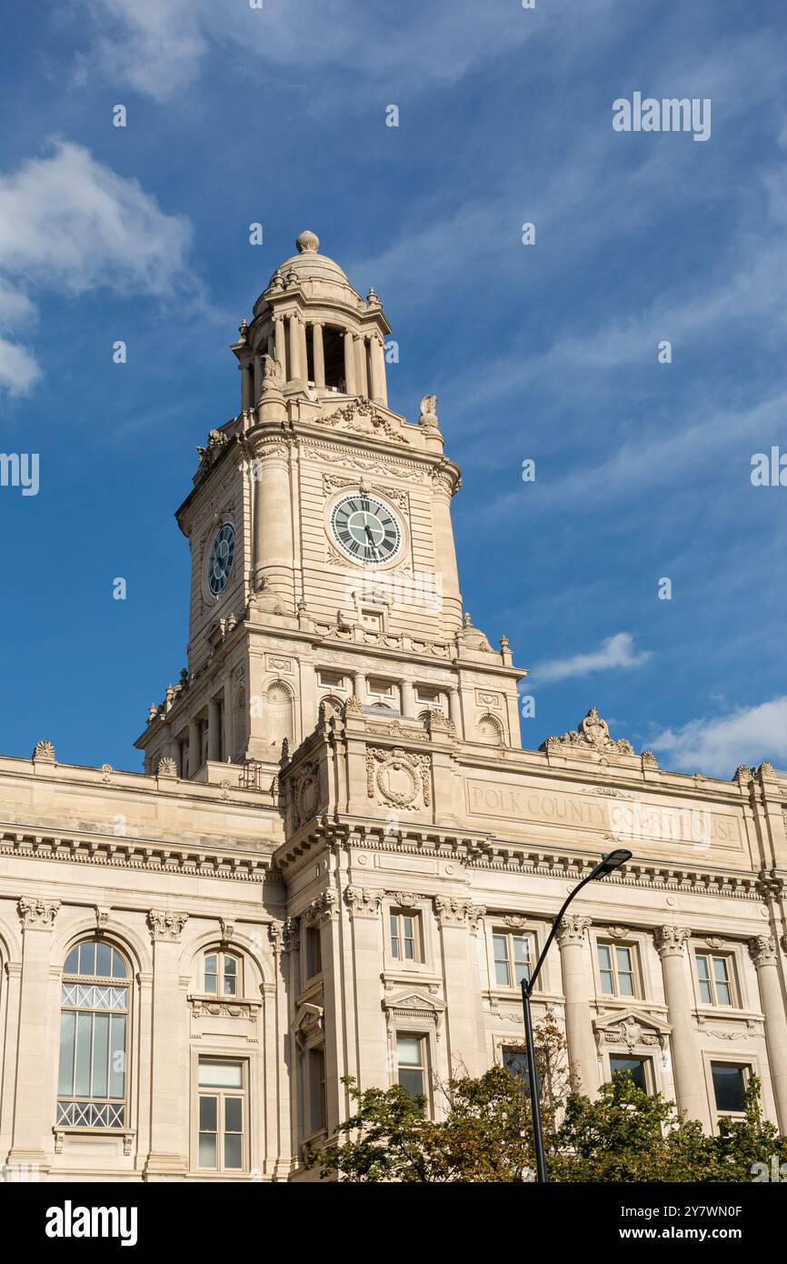 Polk County Courthouse in downtown Des Moines. Iowa, USA Stock Photo ...