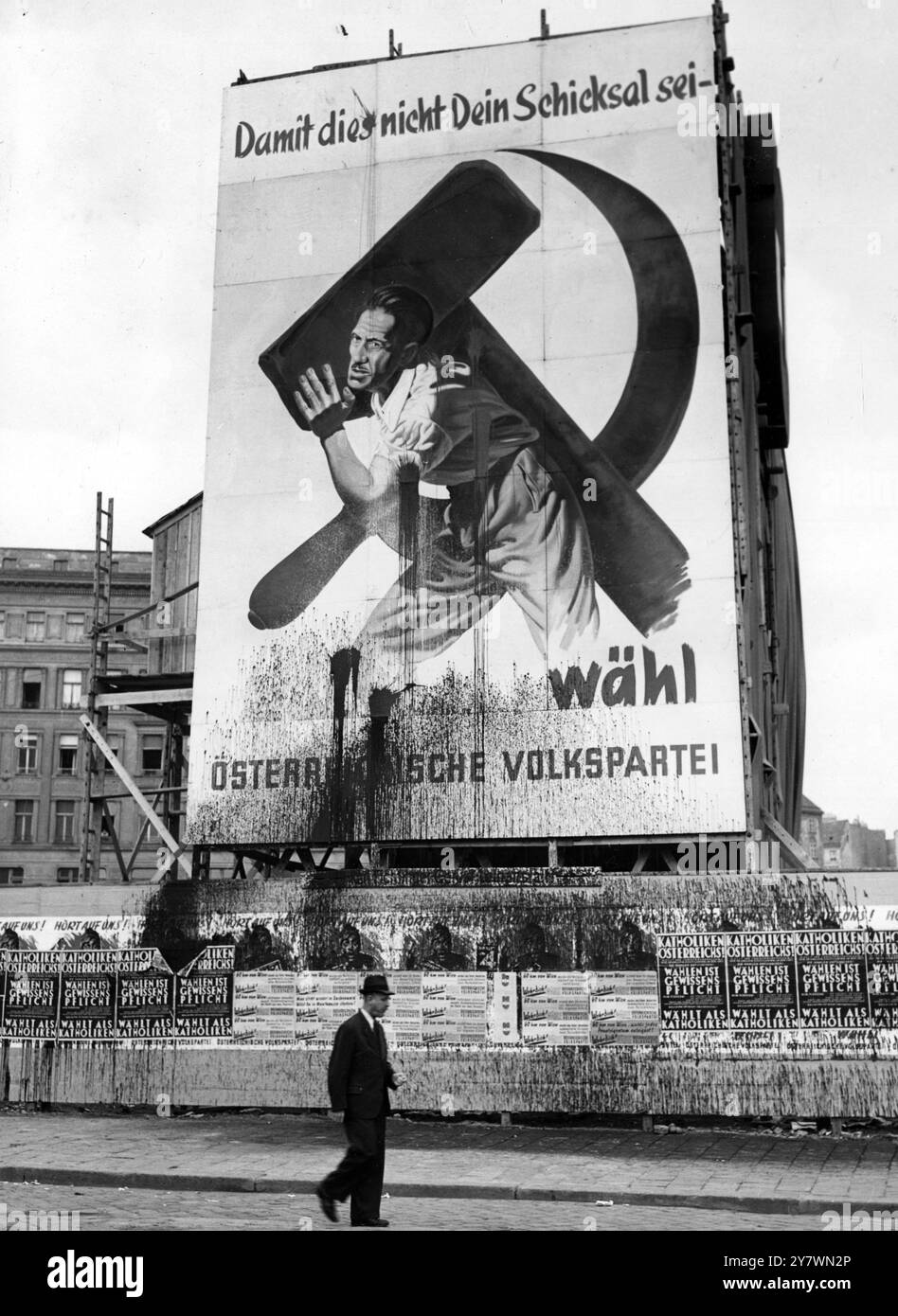 Austrian communist party Black and White Stock Photos & Images - Alamy