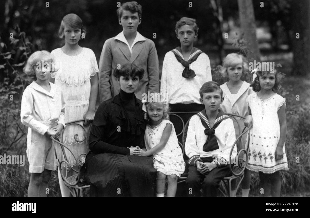 The Ex-Empress and her family at the Villa Lequeitio , Spain are LtoR ...