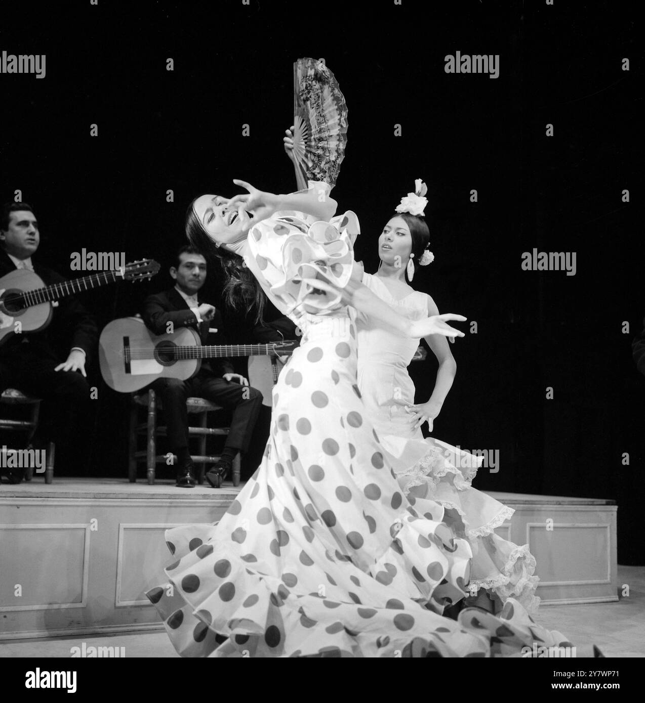 Bolito Vargas flutters a fan over the head of her famous sister Manuela ...