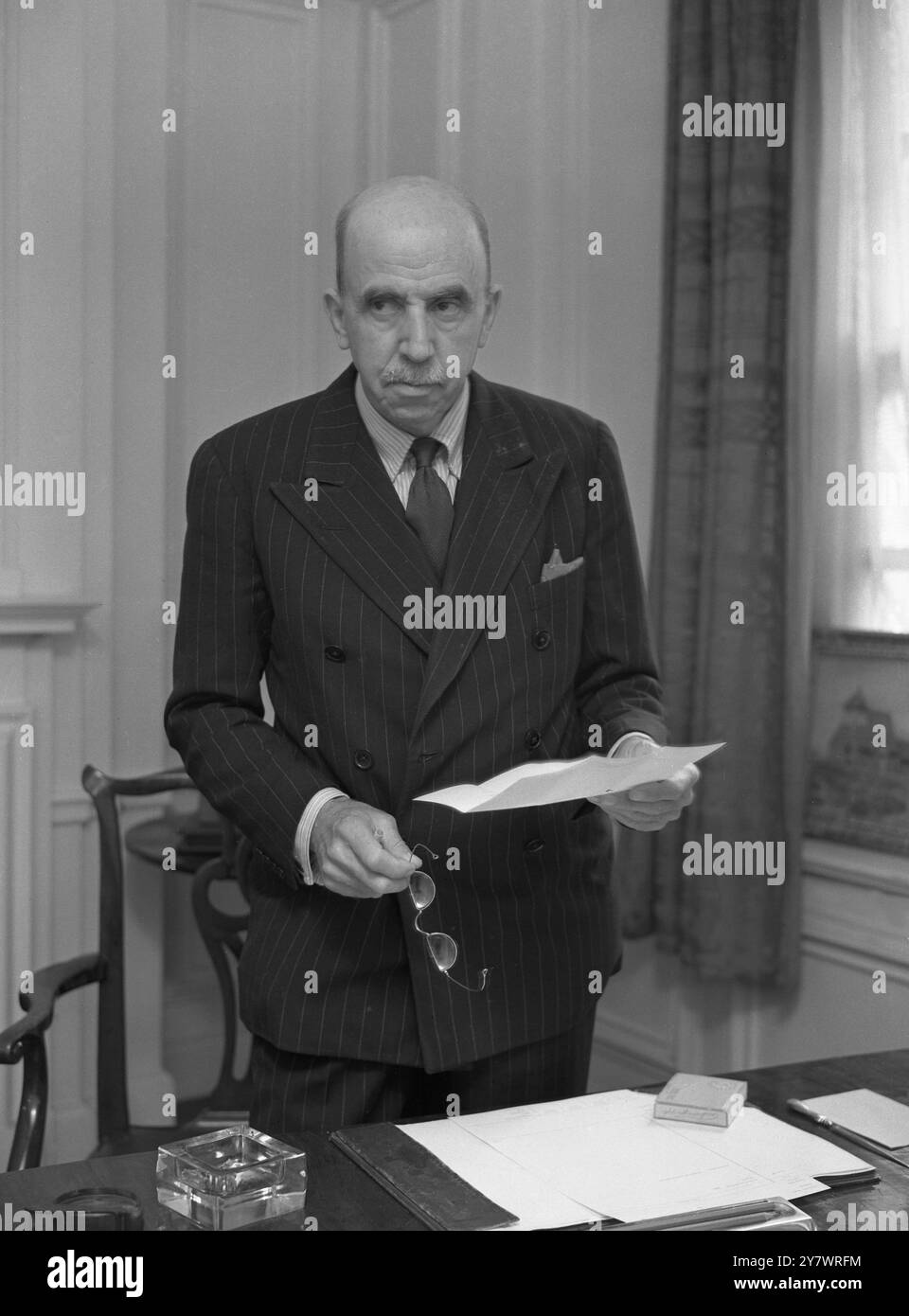 Sir Harold Gillies 1946 Stock Photo - Alamy