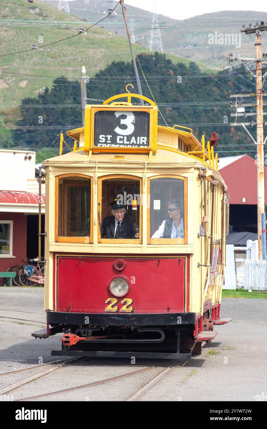 Vintage Dunedin tram, Ferrymead Heritage Park, Ferrymead, Christchurch ...