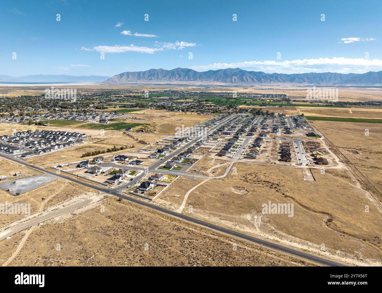 Suburban neighborhood from aerial hi-res stock photography and images ...