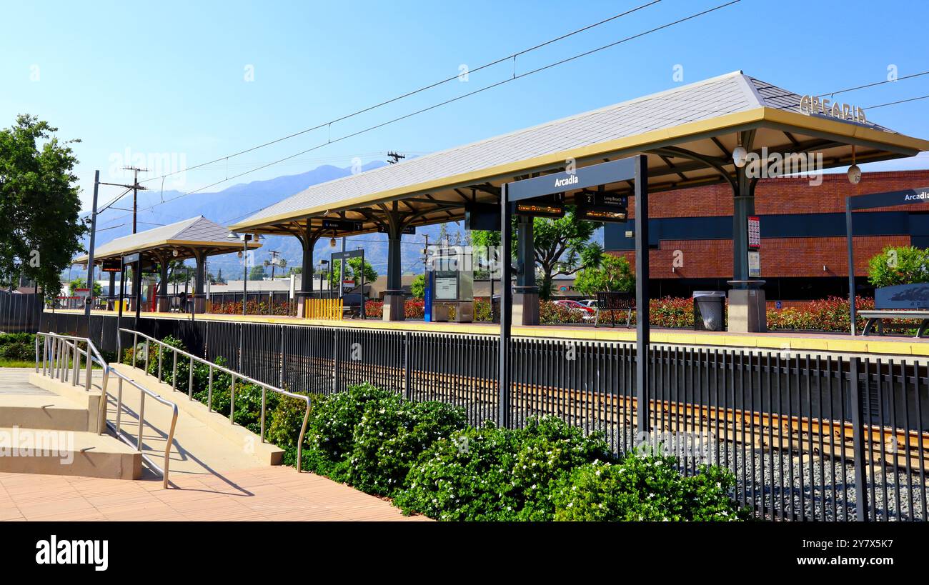 Arcadia (LA County), California: Arcadia Metro Rail A Line Station ...