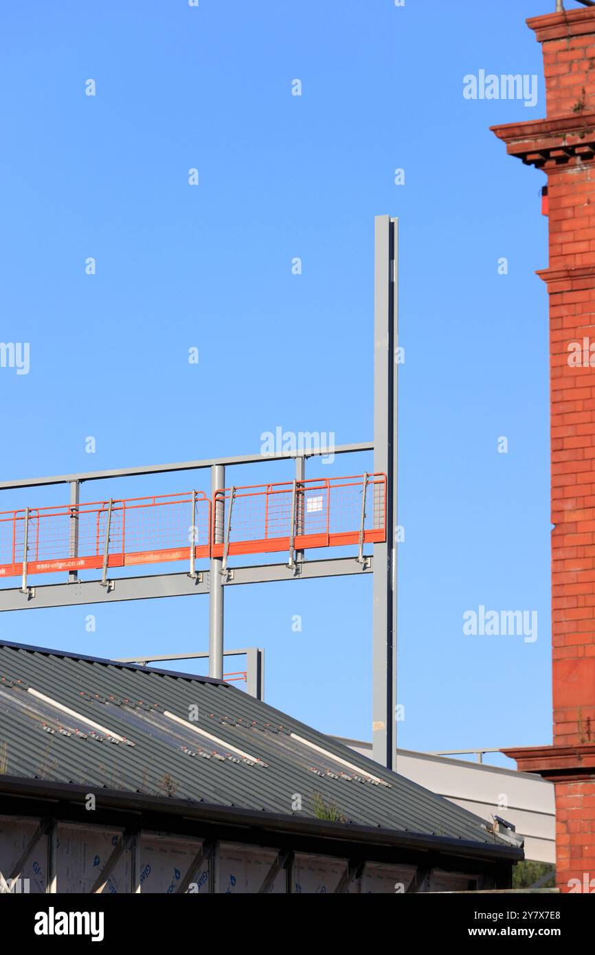Radcliffe market hall roof with skeleton frame of radcliffe civic hub ...