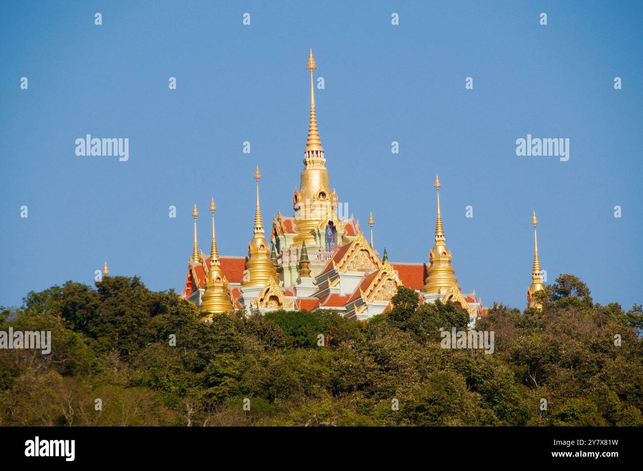 Wat tang sai temple hi-res stock photography and images - Alamy