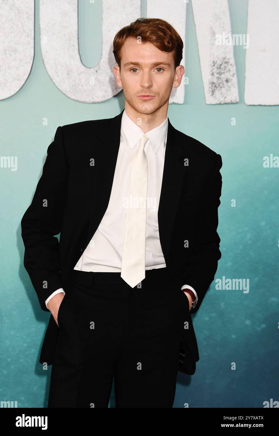 HOLLYWOOD, CALIFORNIA - SEPTEMBER 30: Harry Lawtey attends the Los ...