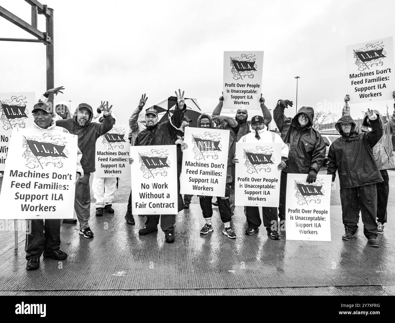 Local 333 Black and White Stock Photos & Images - Alamy