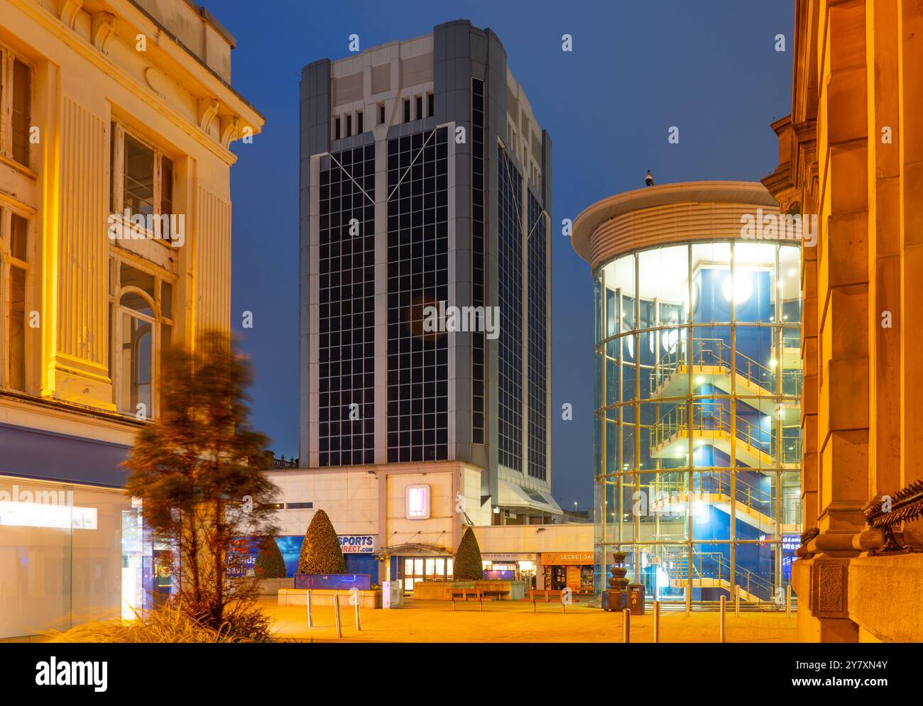 Blackburn Clock Tower and former council offices (Town Hall), now ...