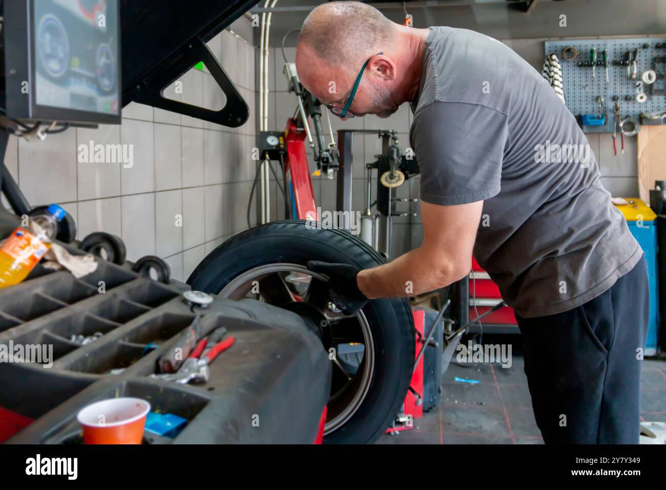 Vulcanization point hi-res stock photography and images - Alamy