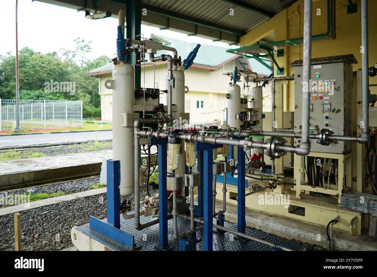 Control room water treatment plant hi-res stock photography and images ...