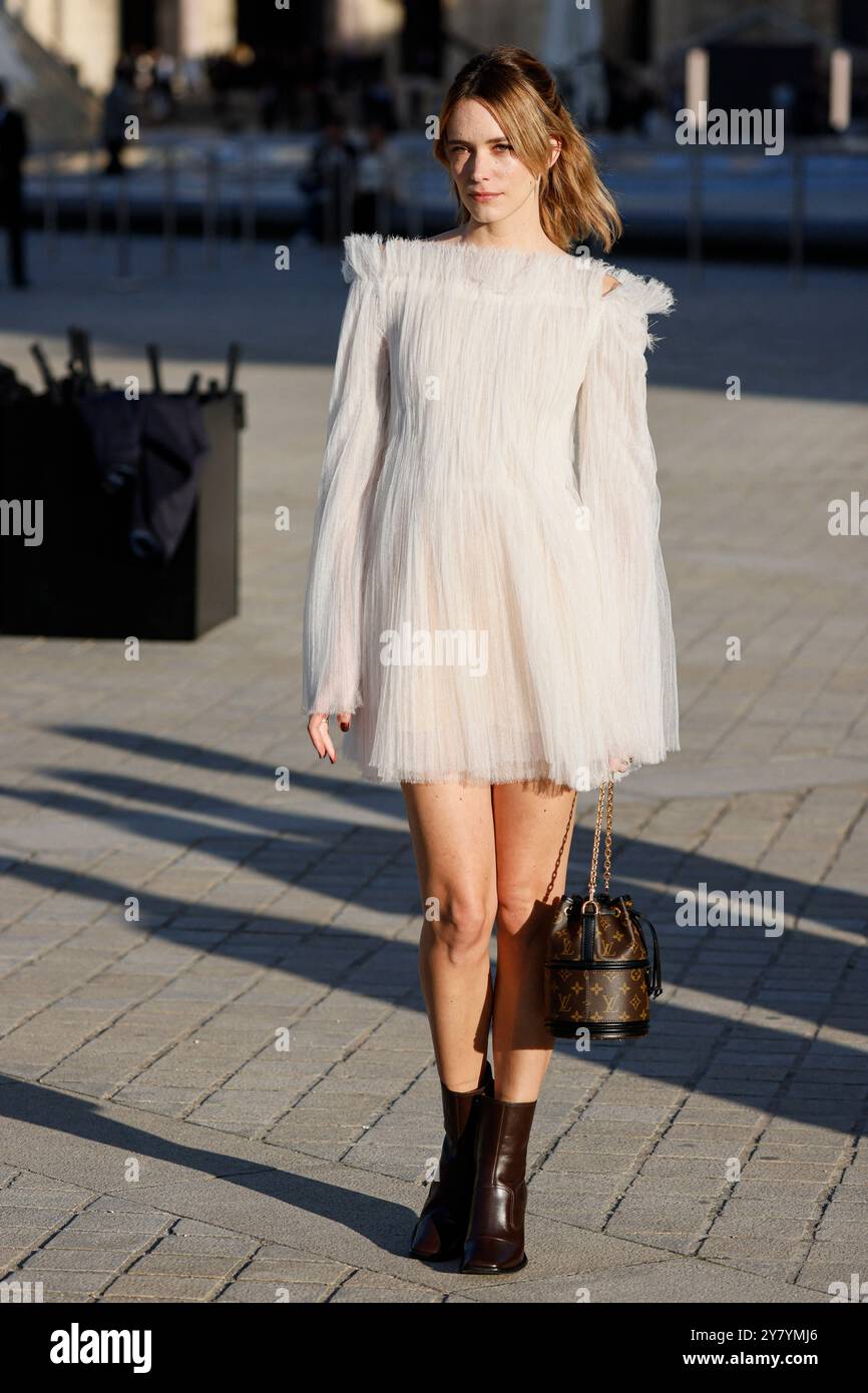 Stacy Martin attends the Louis Vuitton Paris Womenswear Spring-Summer ...