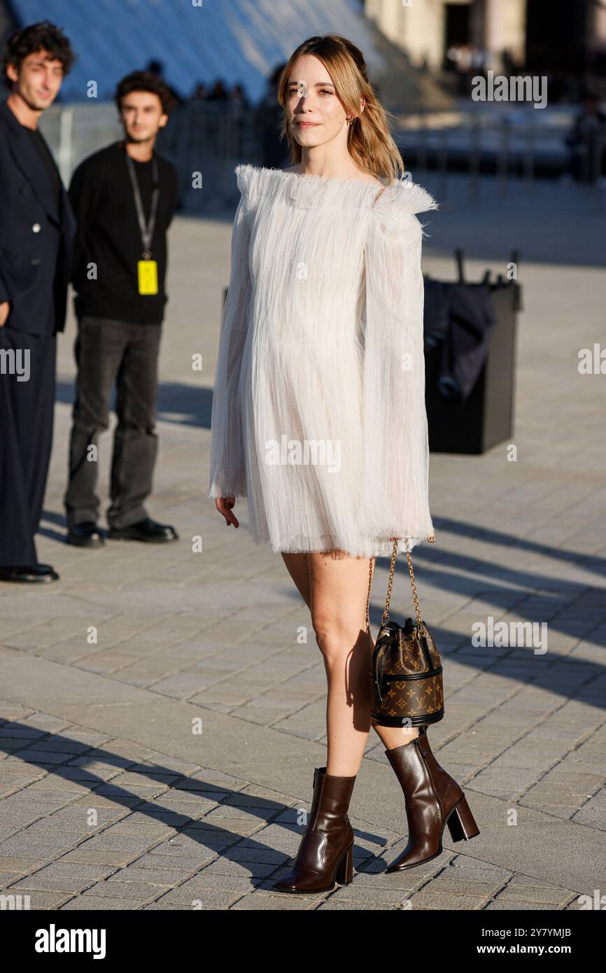 Stacy Martin attends the Louis Vuitton Paris Womenswear Spring-Summer ...