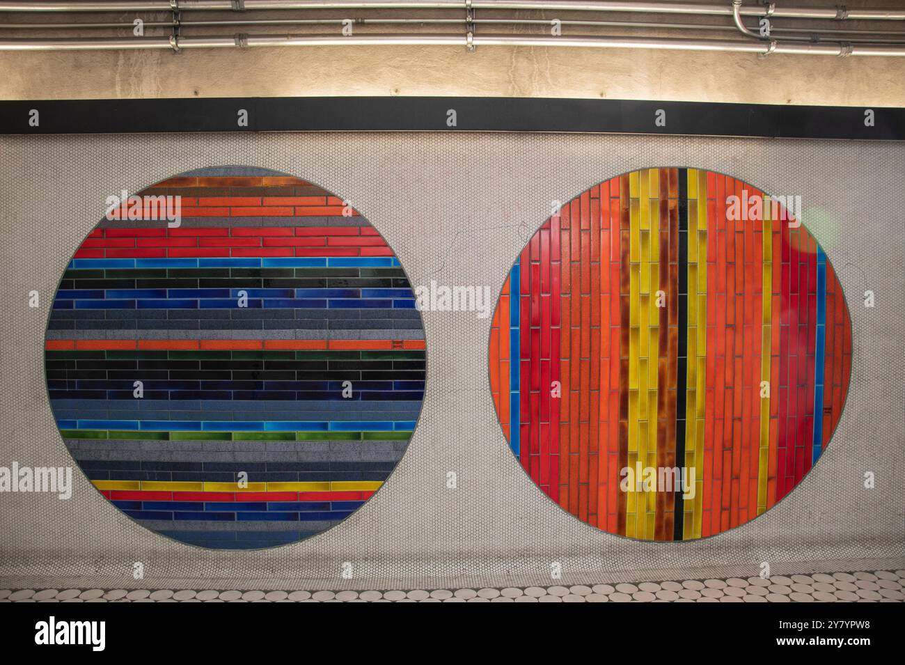 Circles 1966 at Peel Metro Station in Montreal, Quebec, Canada Stock ...