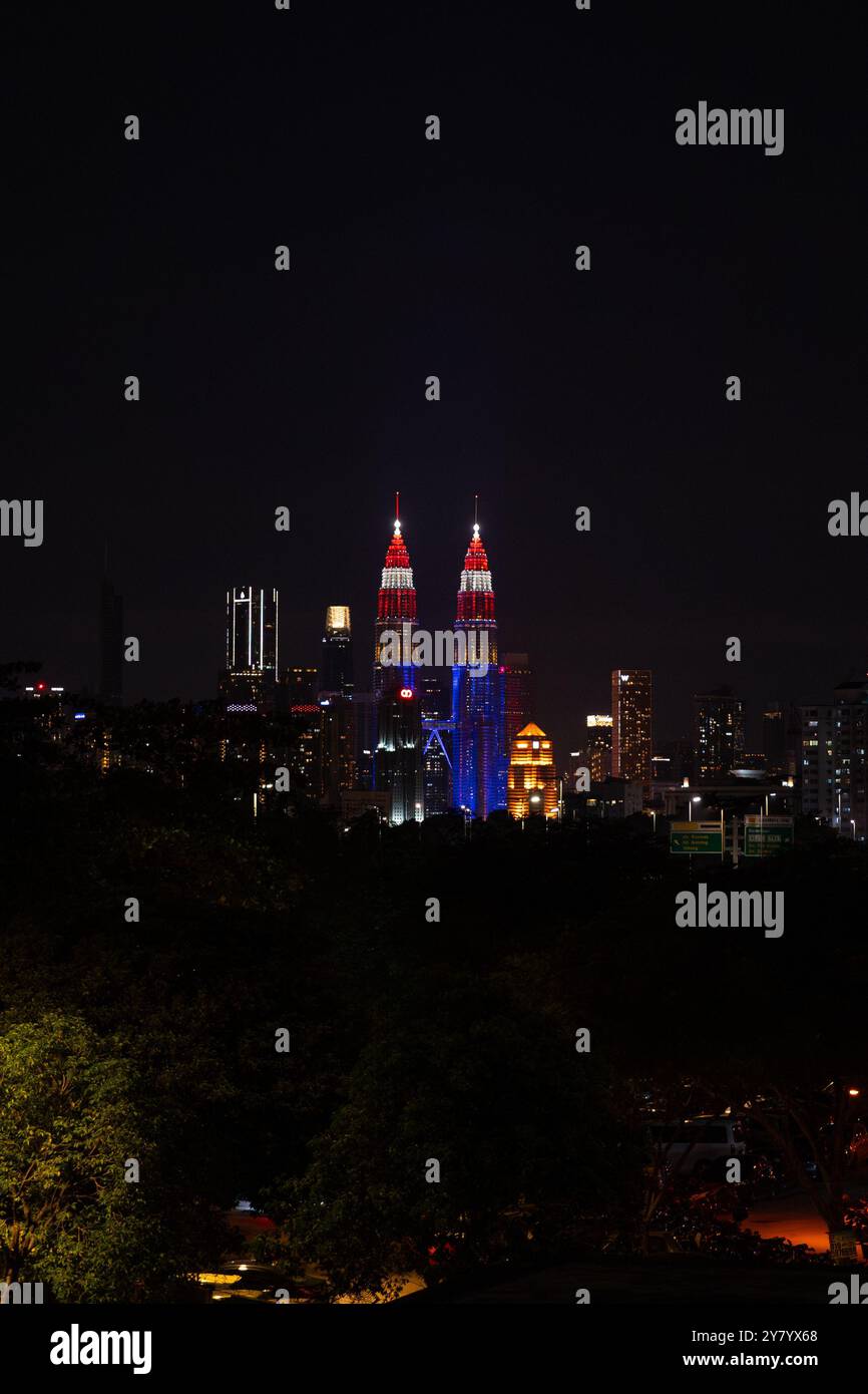 Night View of Petronas twin tower or KLCC with Malaysian light Stock ...