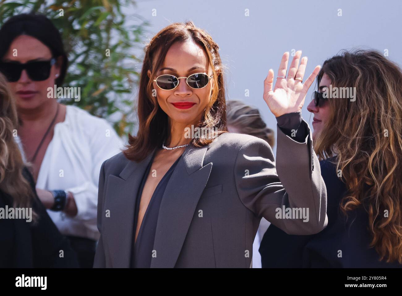 Cannes, France. 19th May, 2024. Zoe Saldana arrives at the photocall of ...