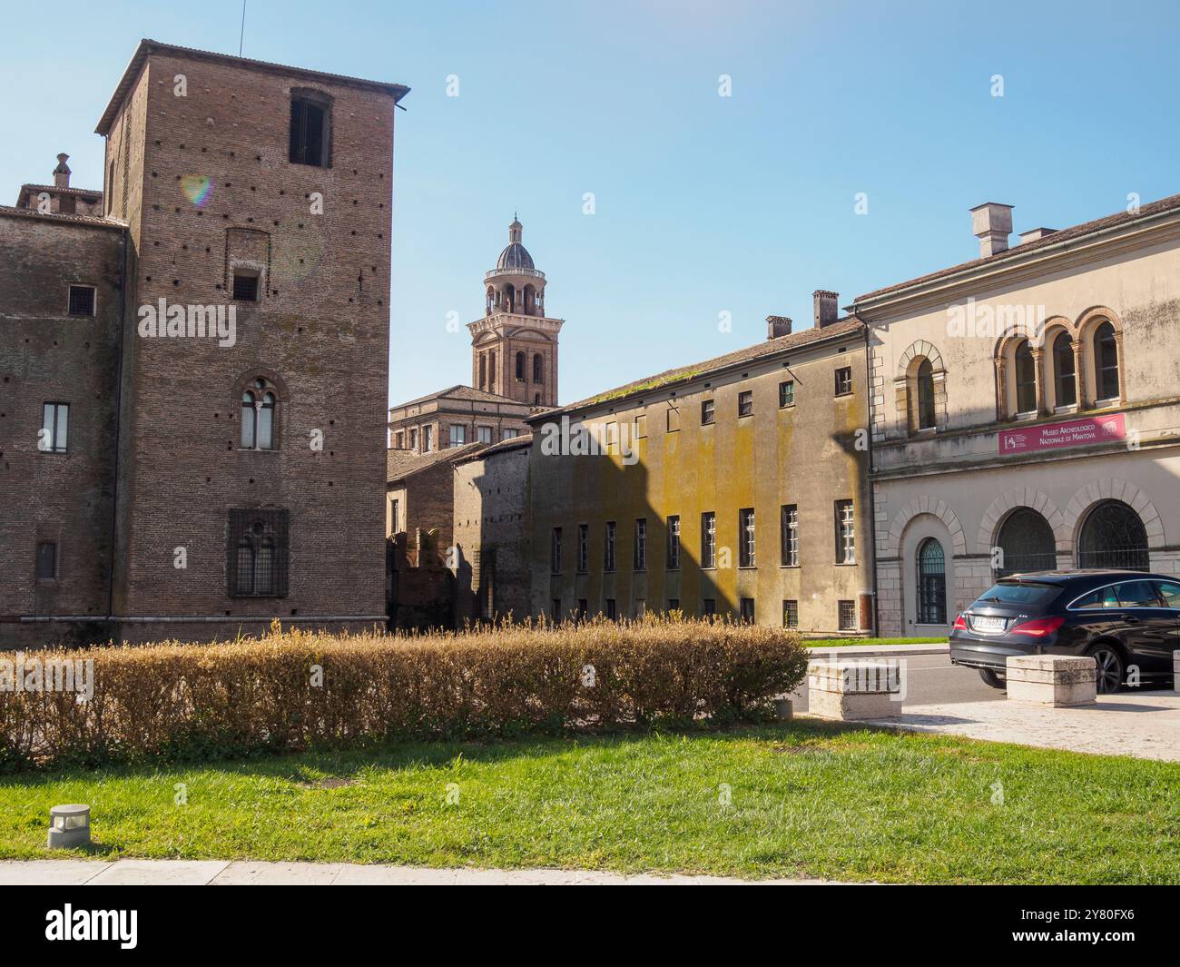 Mantua, Italy September 30th 2024 The mantua cathedral clock tower ...