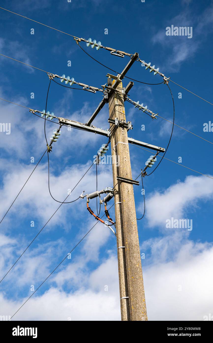EDF medium-voltage electricity pylons. Concrete pole for overhead power ...