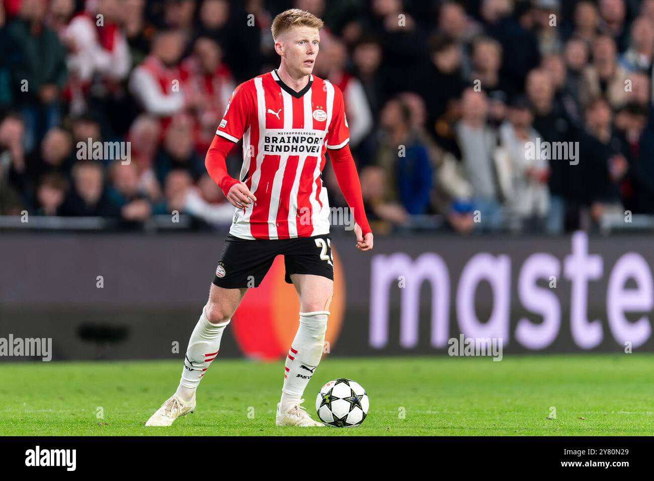 Jerdy Schouten of PSV during the UEFA Champions League, League phase ...