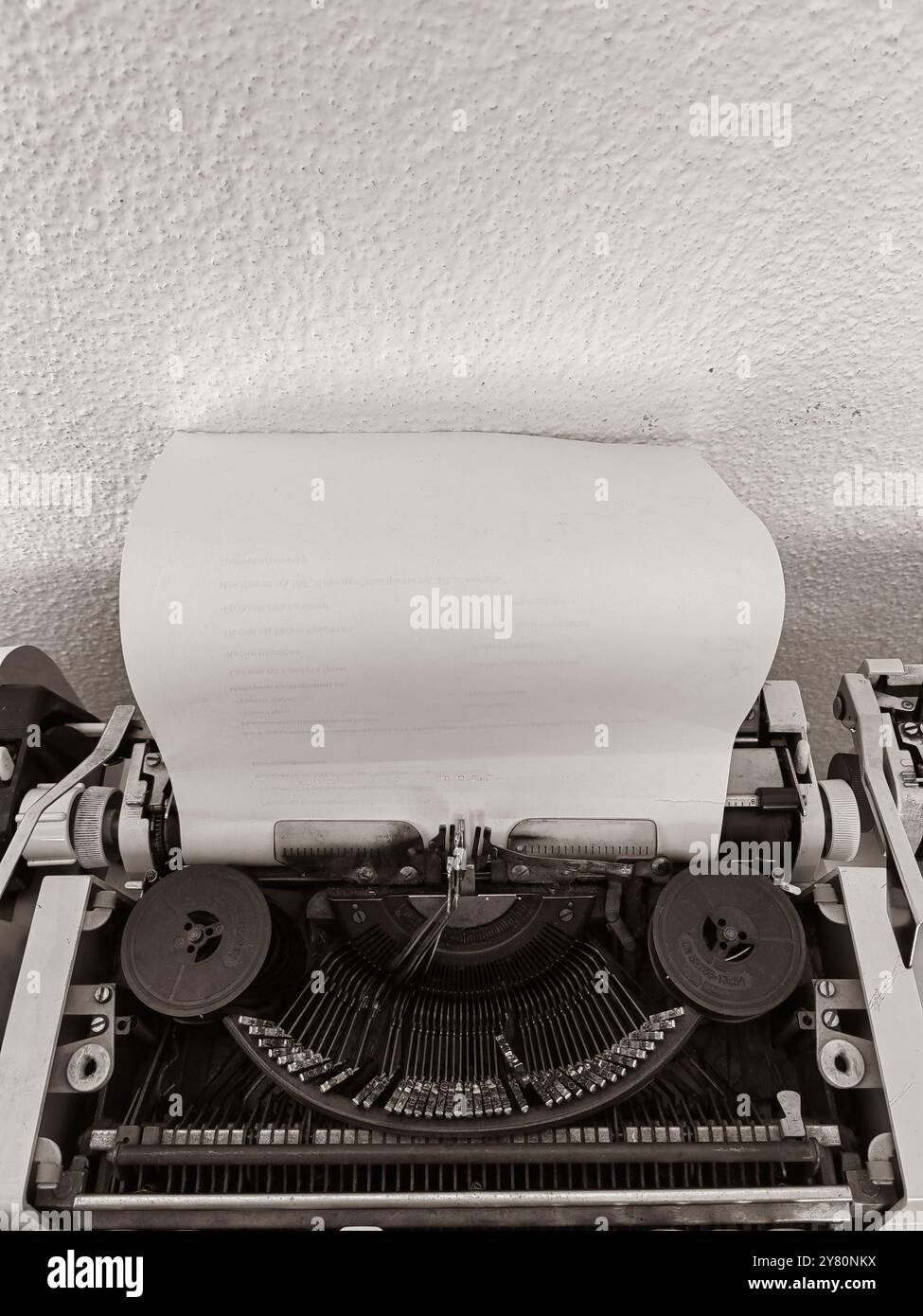 Blank White Page, Write Your Own Story – Old Typewriter Machine Stock ...