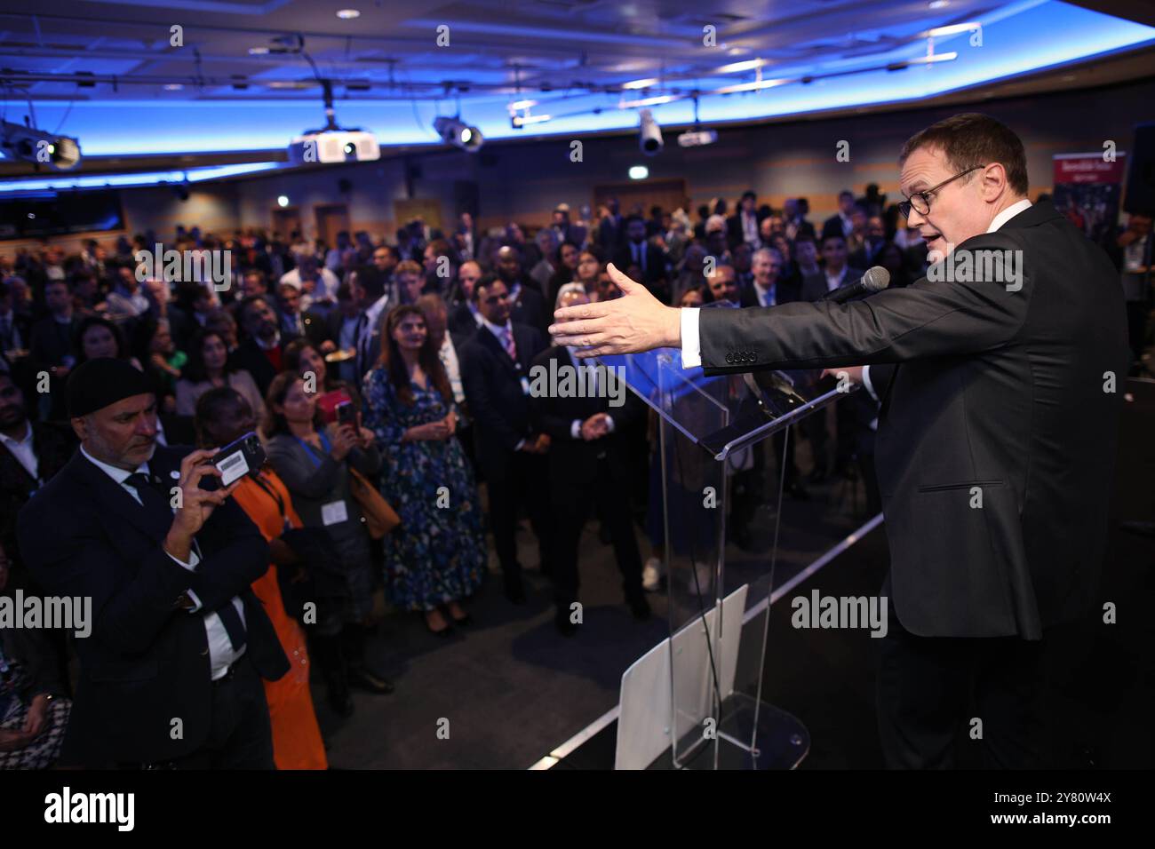 Conservative friends of india hi-res stock photography and images - Alamy