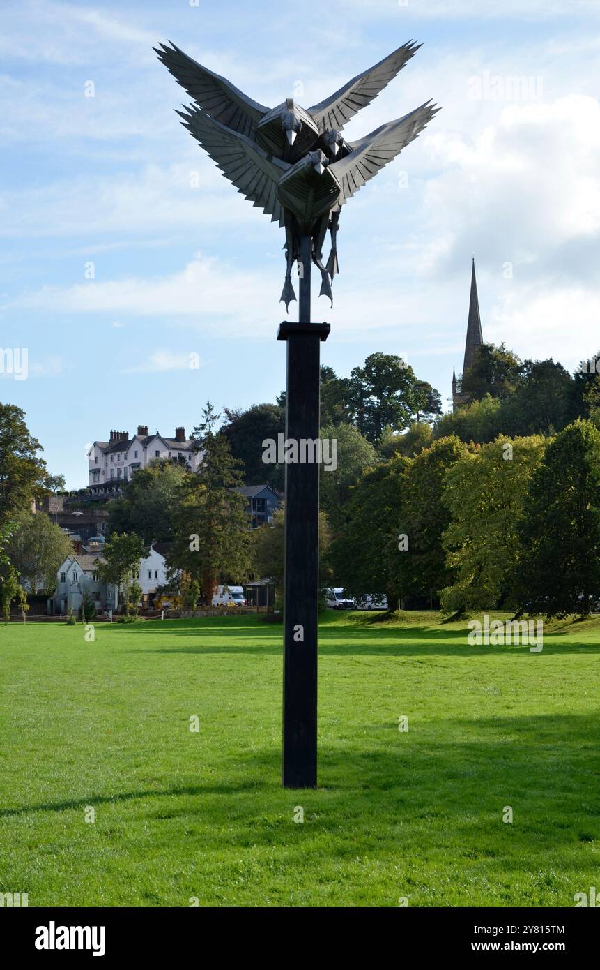 The Mallard Sculpture by Walenty Pytel on the River Wye in Ross on Wye ...