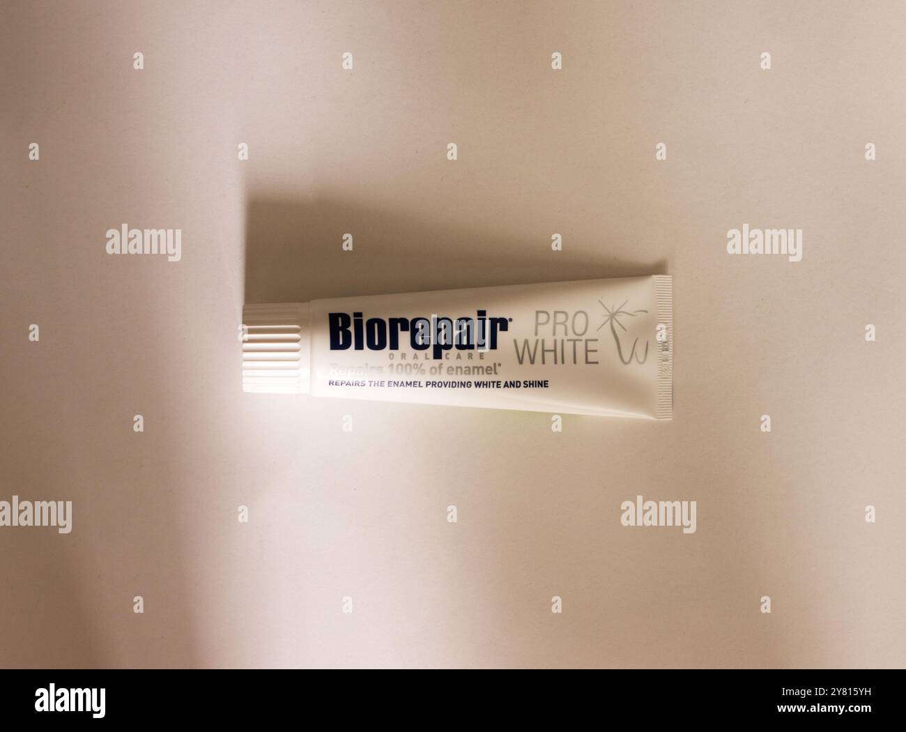 Biorepair Pro White toothpaste Stock Photo - Alamy