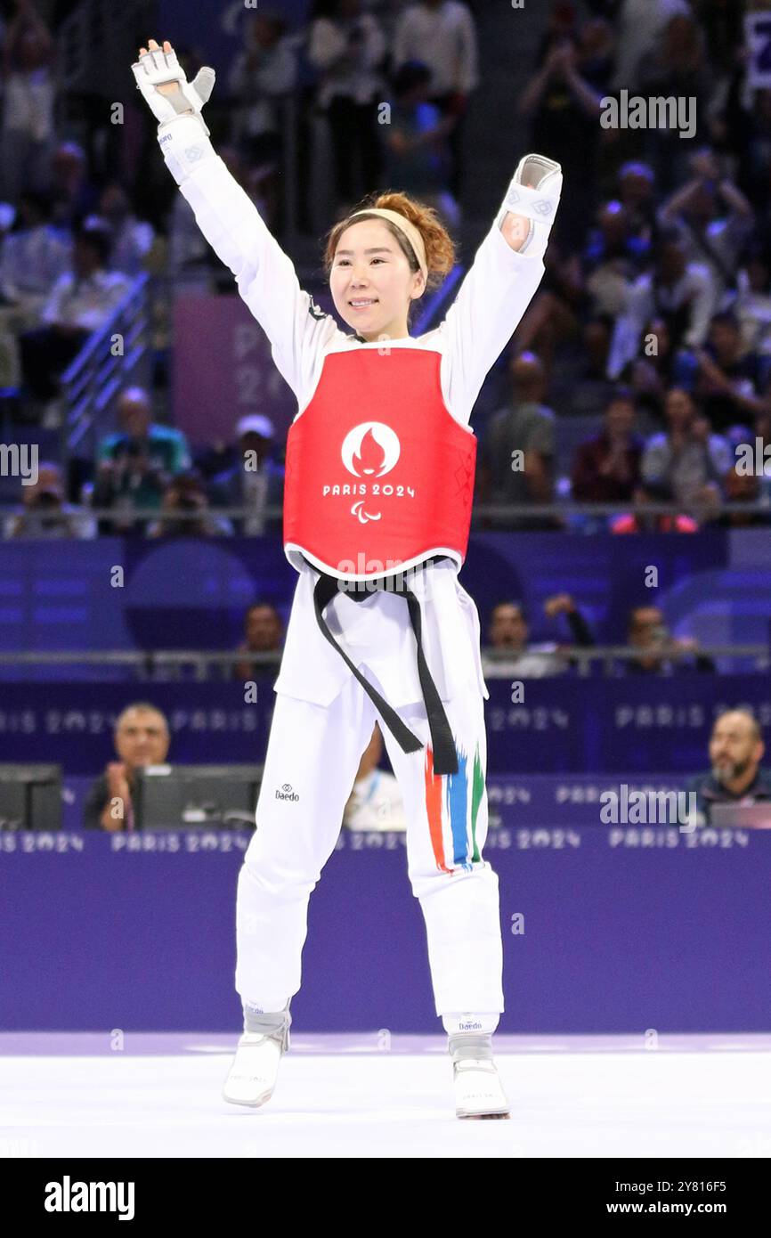 Zakia KHUDADADI of the Refugee Paralympic Team celebrates after winning ...