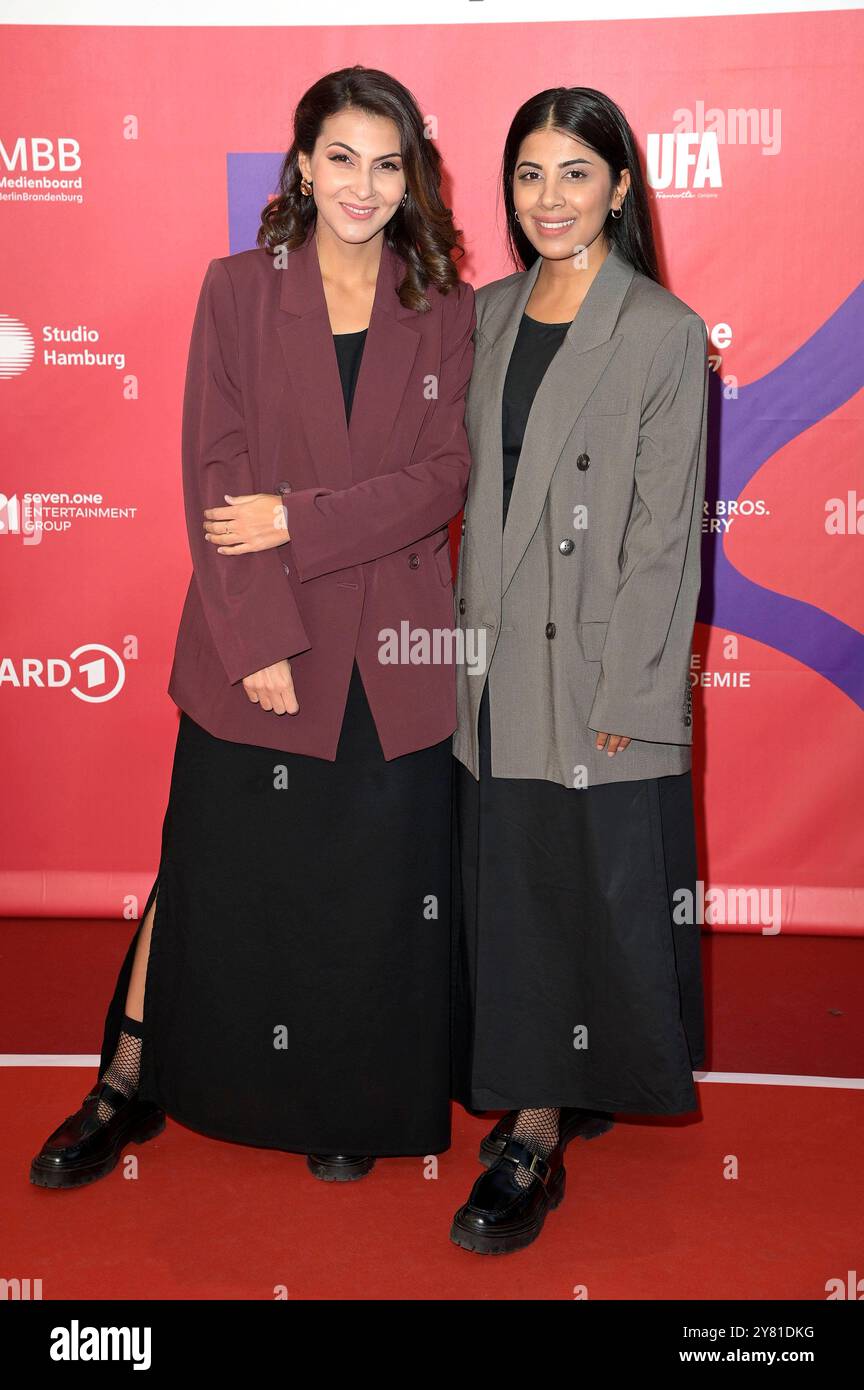 Farah Bouamar und Nabila Bushra bei der 25. Verleihung der First Steps ...