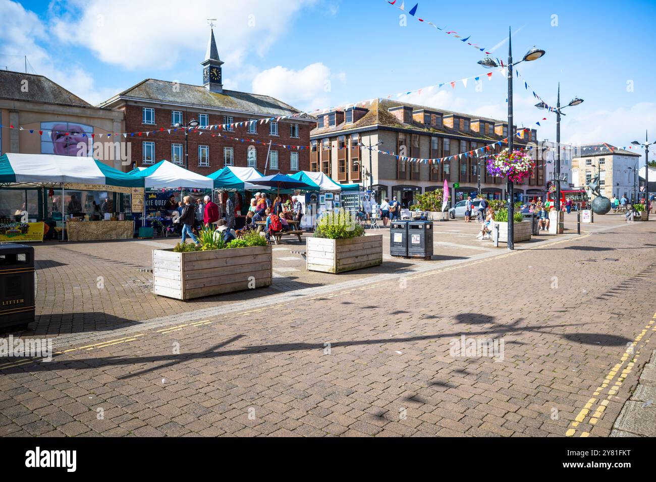 People shopping at a Farmers Market on Lemon Quay in Truro City centre ...