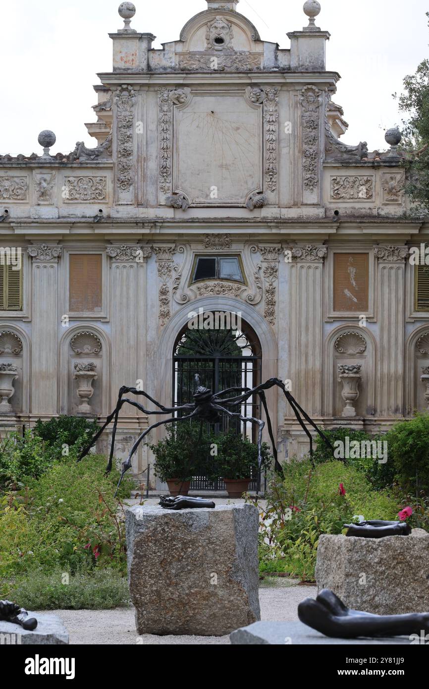 Spider Sculpture, Garden, Borghese Gallery, Villa Borghese, Rome, Italy ...