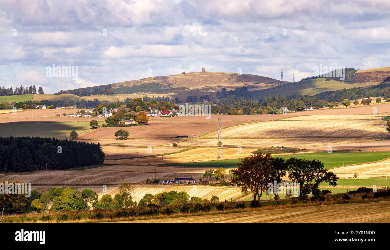 Scottish whisky barley harvesting hi-res stock photography and images ...