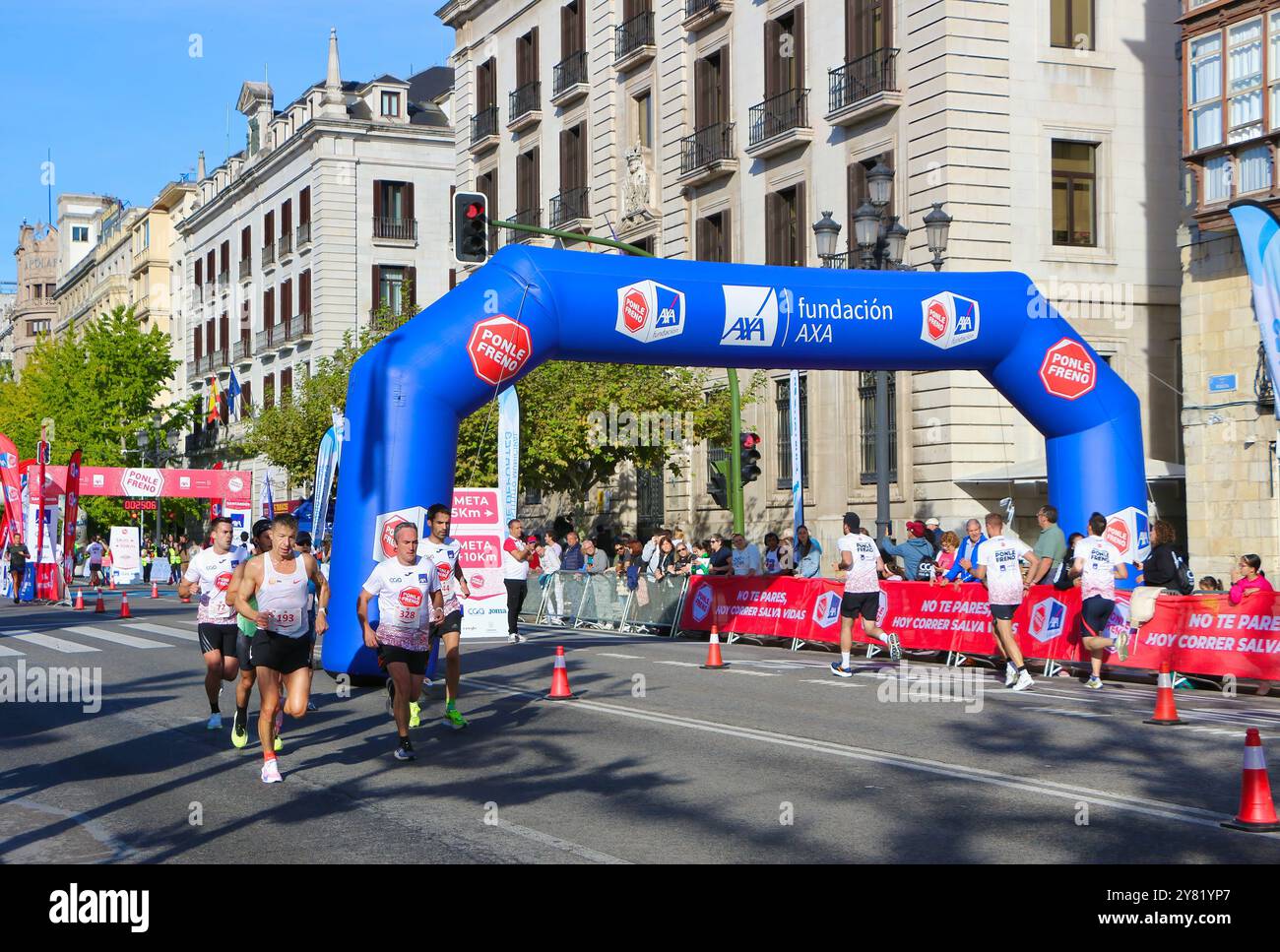 Company fun run hi-res stock photography and images - Alamy