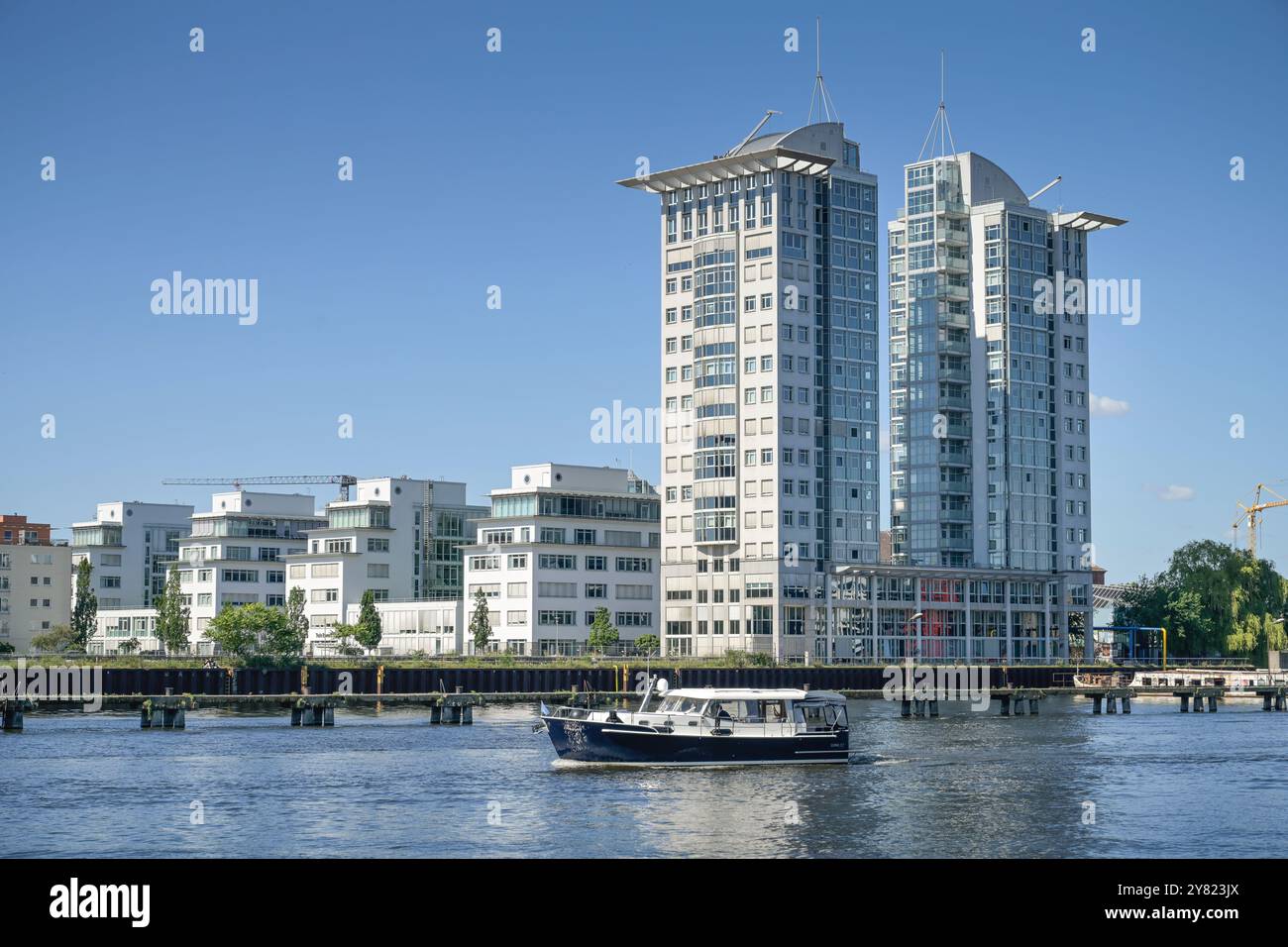 Spree twin towers treptower hi-res stock photography and images - Alamy