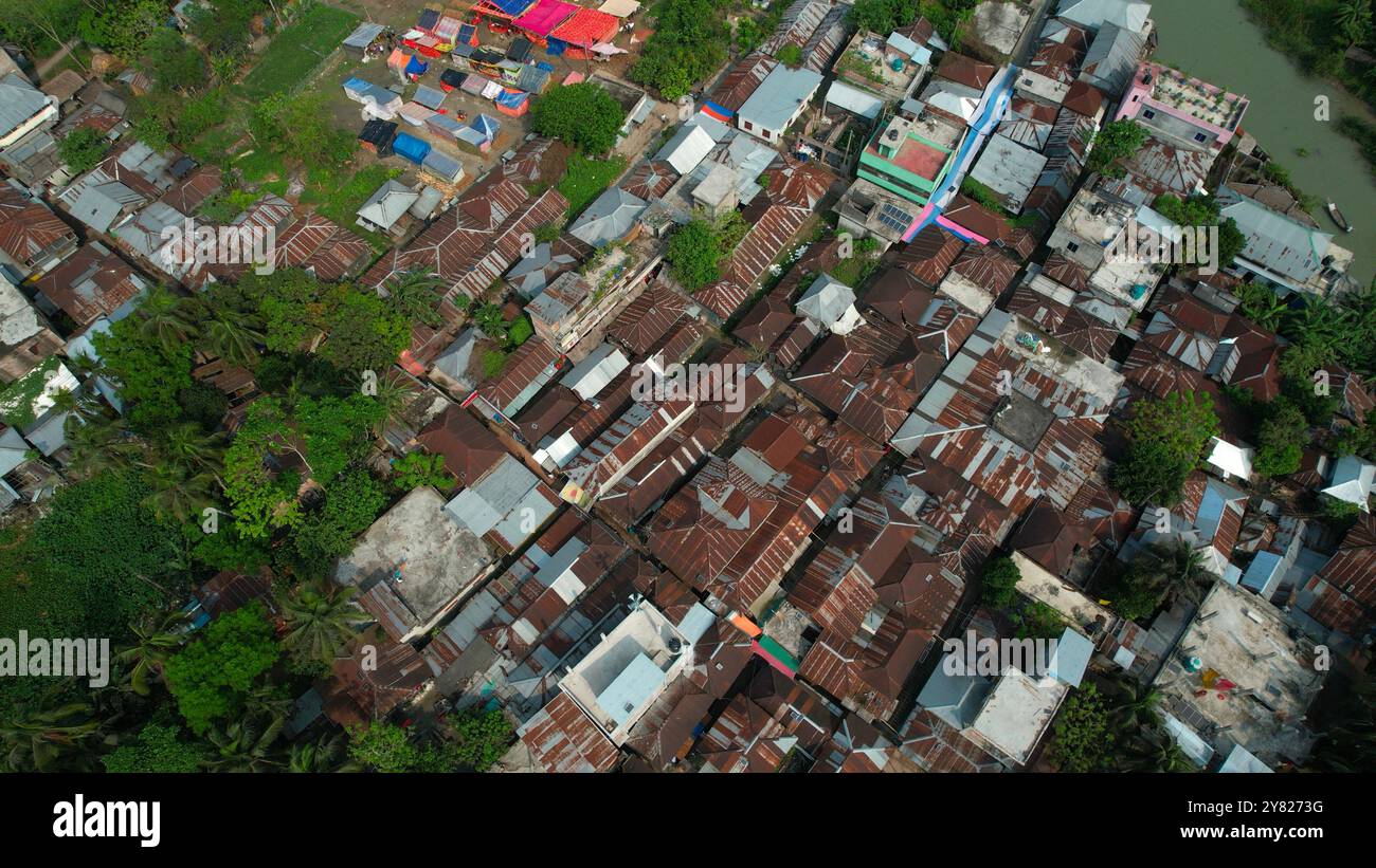 Aerial view of the weekly floating market, Barisal Division, Harta ...