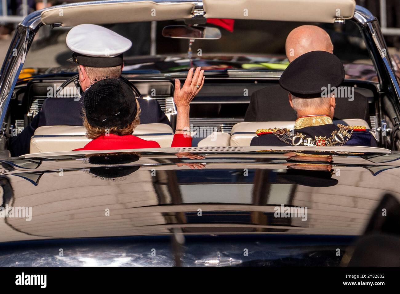 Oslo 20241002. King Harald and Queen Sonja leave the Storting after the ceremonial opening of ...
