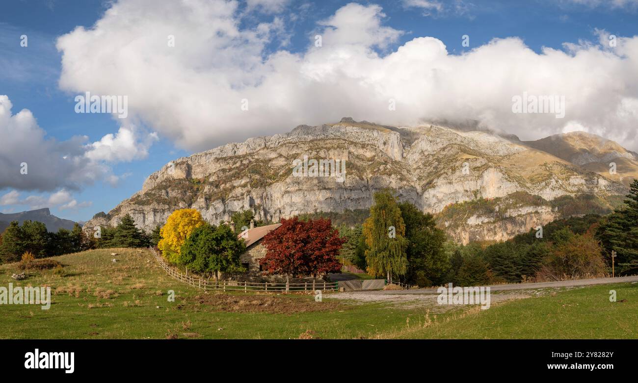 Mountain refuge of Gabardito, Hecho valley, western valleys, Pyrenean ...