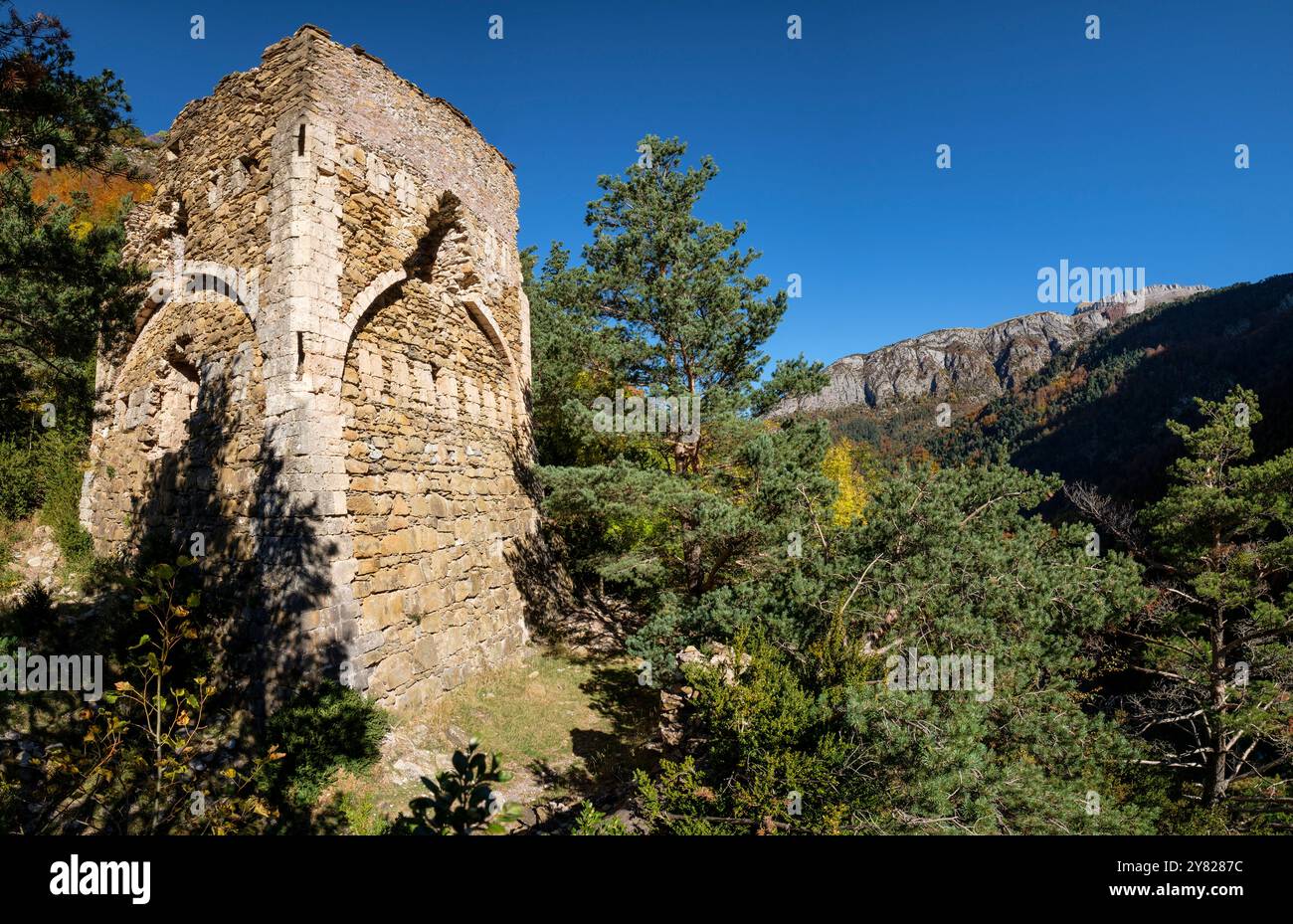 Tower of Felipe II, - castillo viejo -, old lookout tower that defended ...