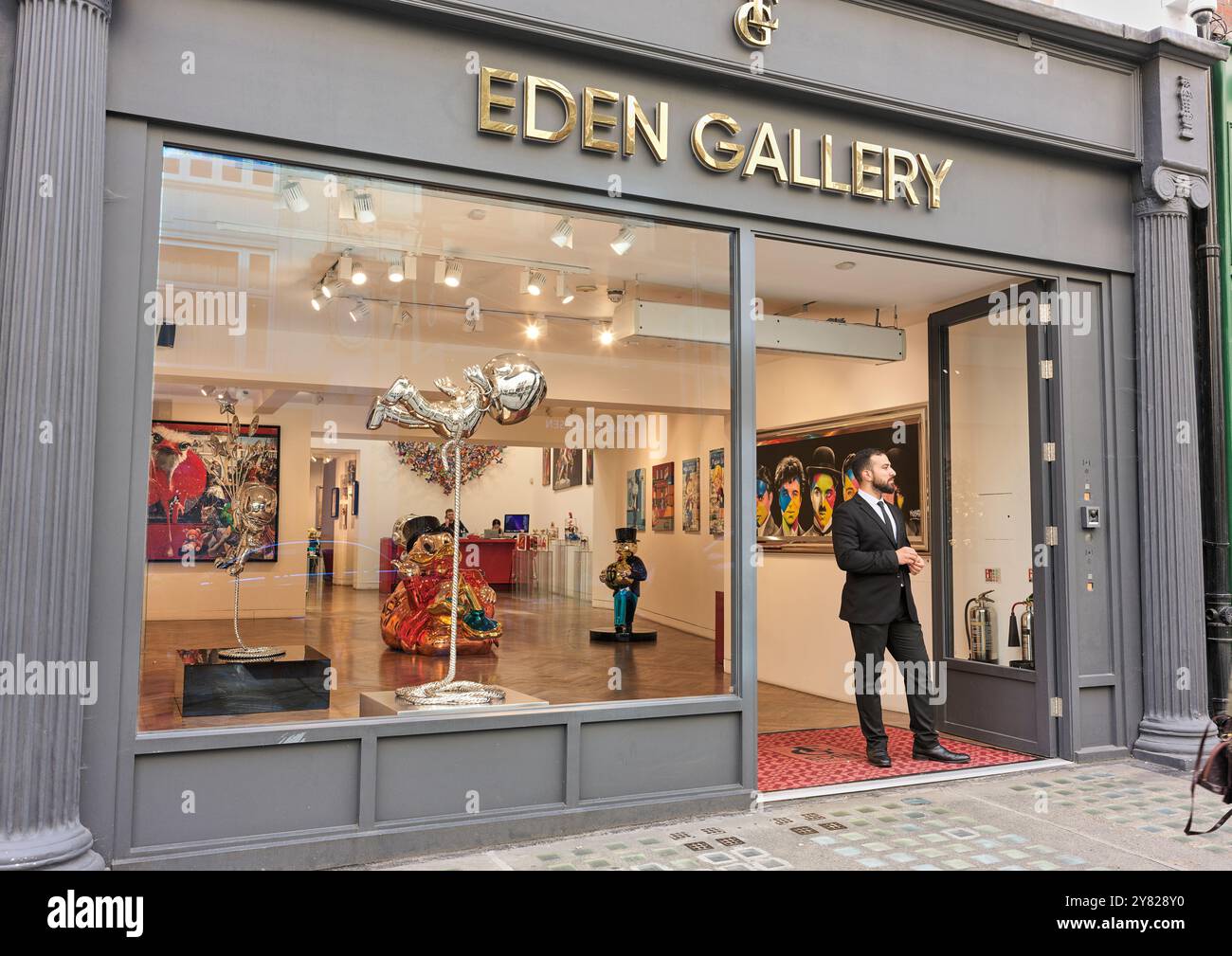 Eden Gallery, New Bond Street, Mayfair, London, England Stock Photo - Alamy