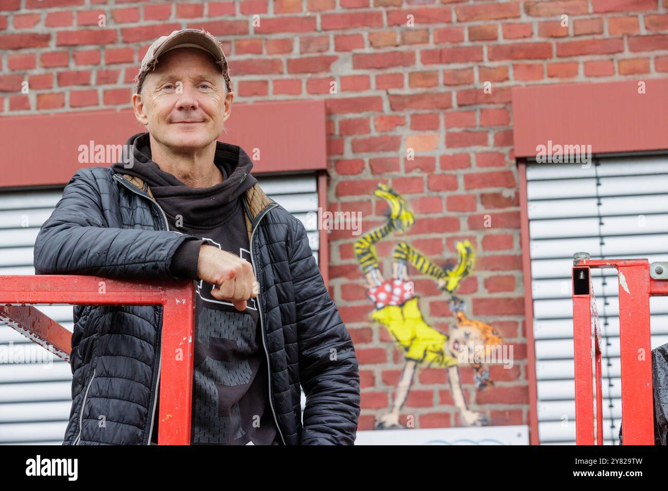 02.10.2024. Hilden/Rheinland. Bananensprayer, Aktionskünstler ...