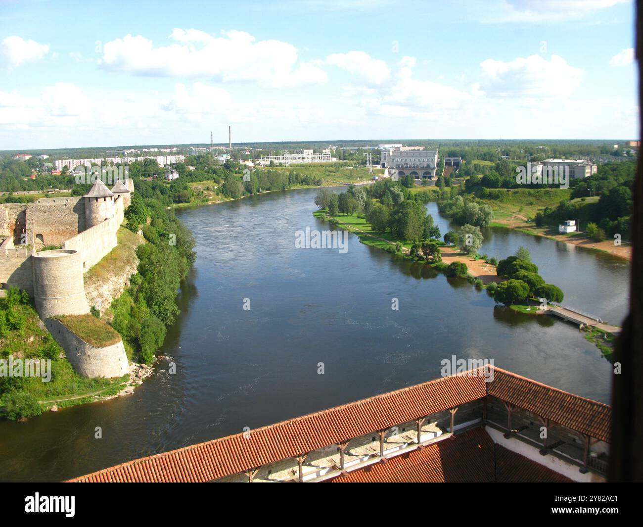 The castle in Narva city, Estonia Stock Photo - Alamy