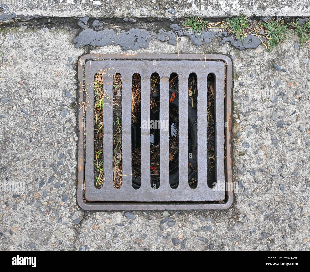Rainwater inlets hi-res stock photography and images - Alamy