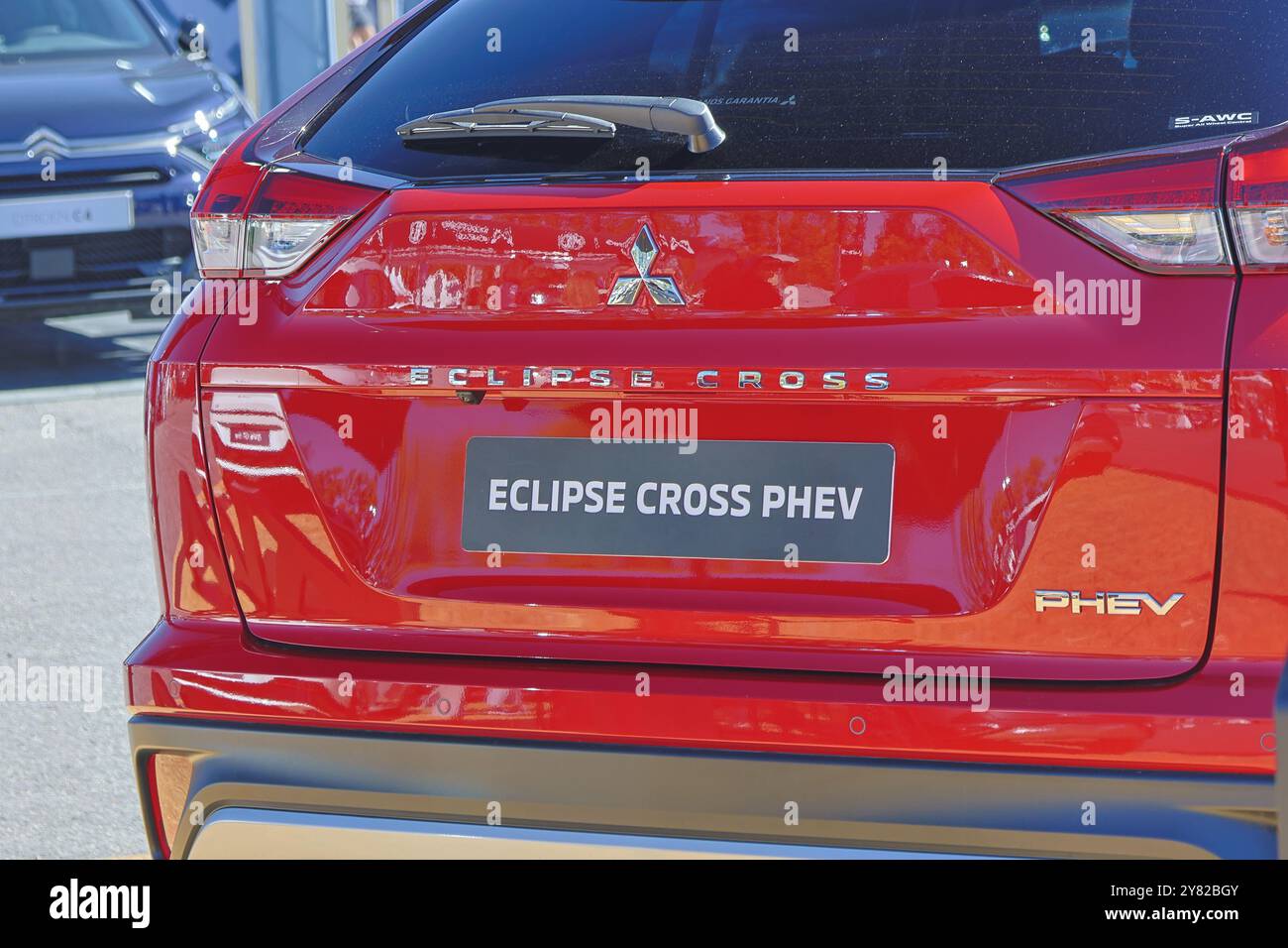 Sleek cross logo hi-res stock photography and images - Alamy