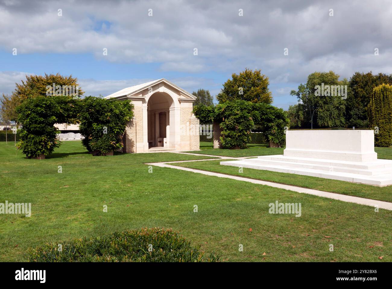 Bayeux War Cemetery and Memorial, on the Boulevard Fabian Ware, Bayeux, Normandy, France Stock ...