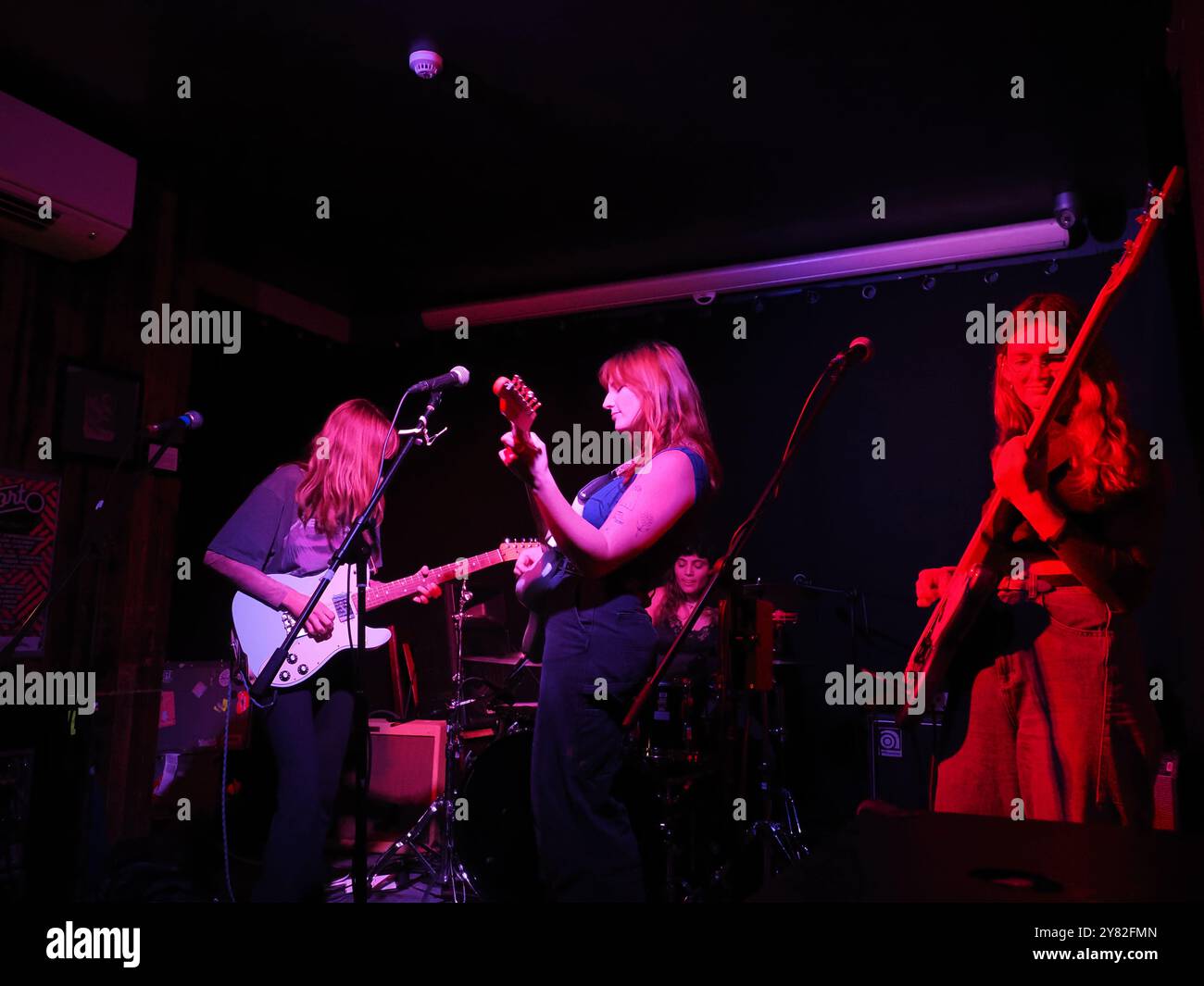 The fantastic Betty Taylor band from Australia on their first tour ...