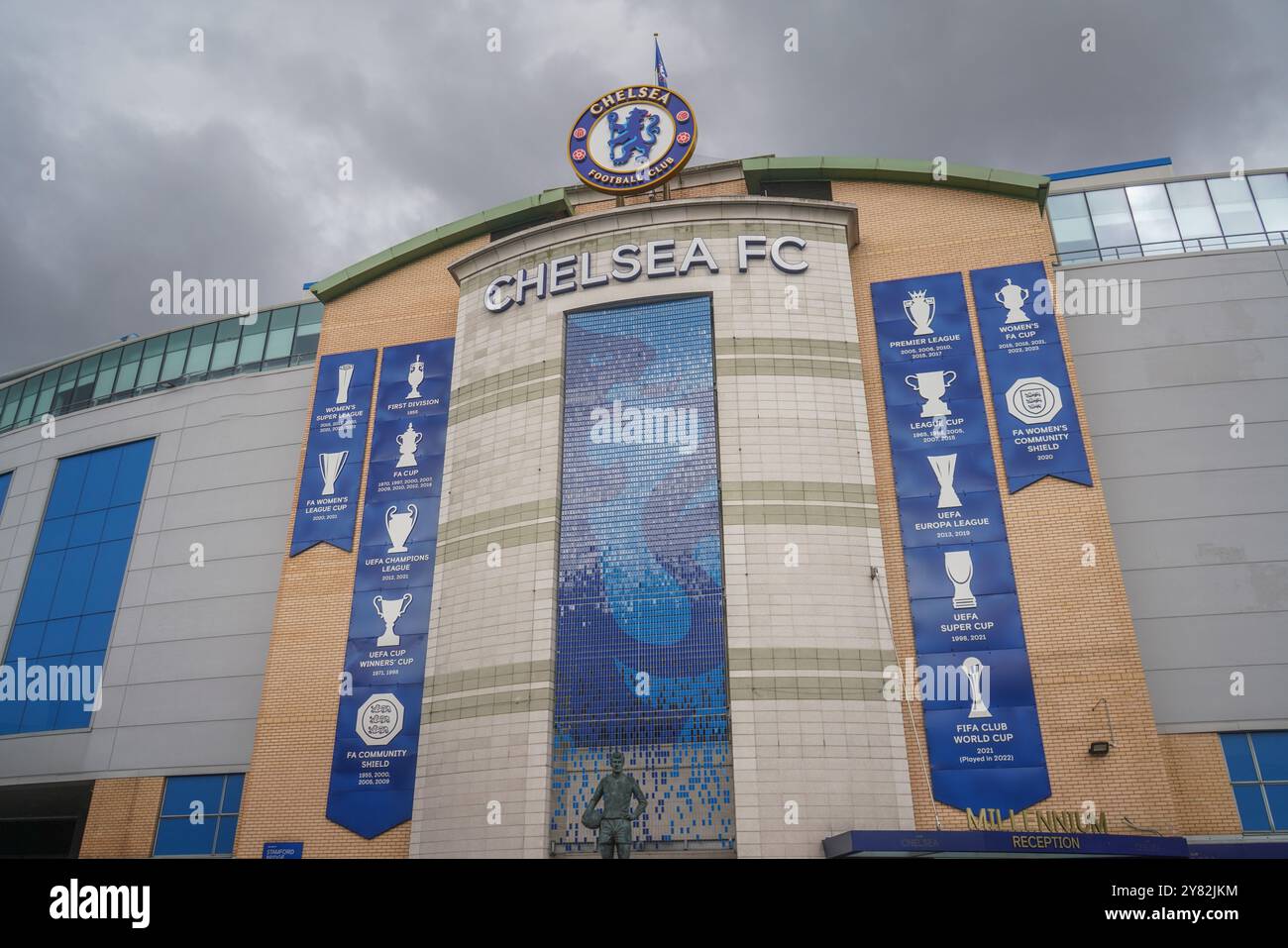 Chelsea Football Stadium at Stamford Bridge, London Stock Photo - Alamy