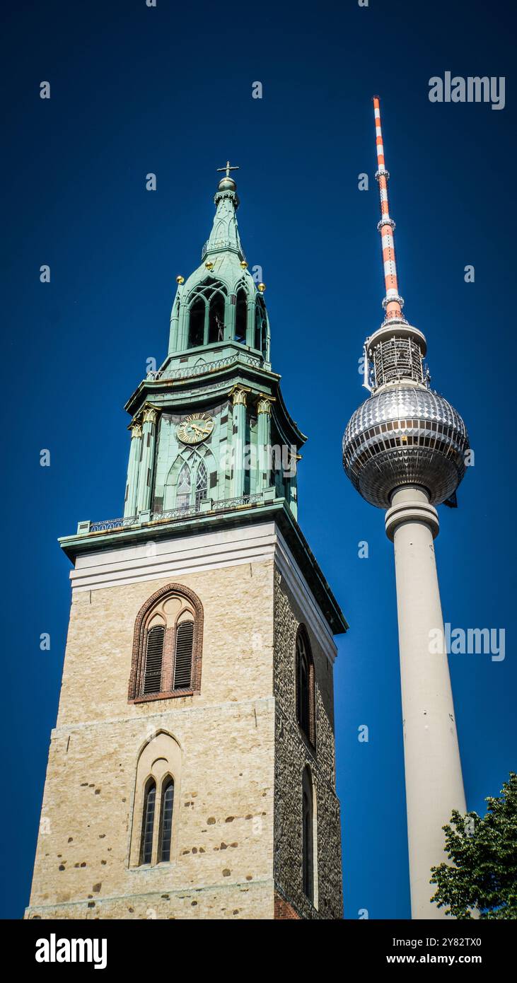 Berlin center clock tower hi-res stock photography and images - Alamy