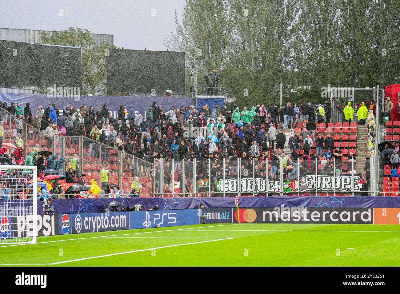 Girona - Fans of Feyenoord during the second round of new format of the ...
